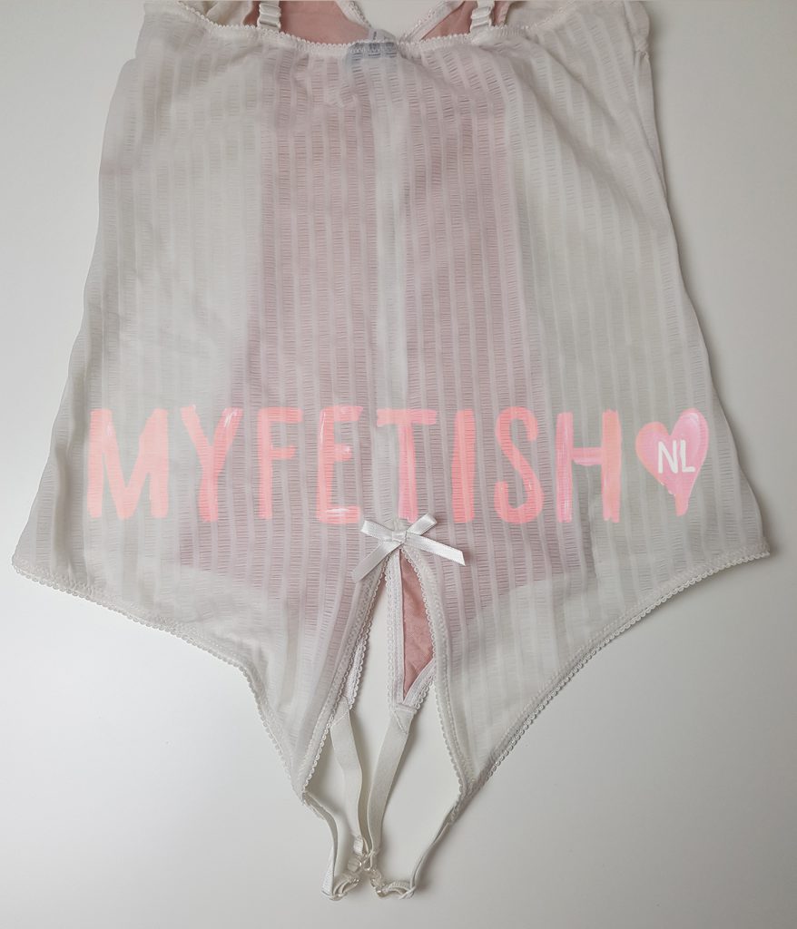 Open kruis body met strikjes - MyFetish