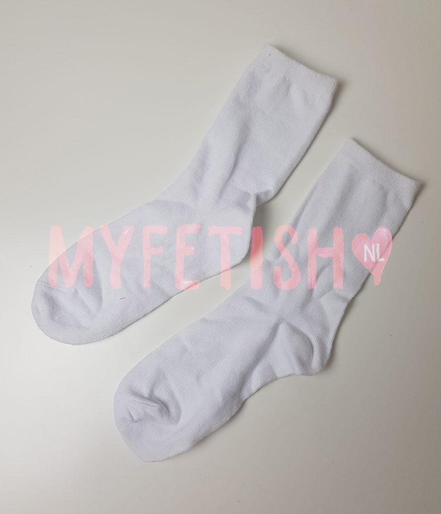 Witte katoenen sokken - MyFetish